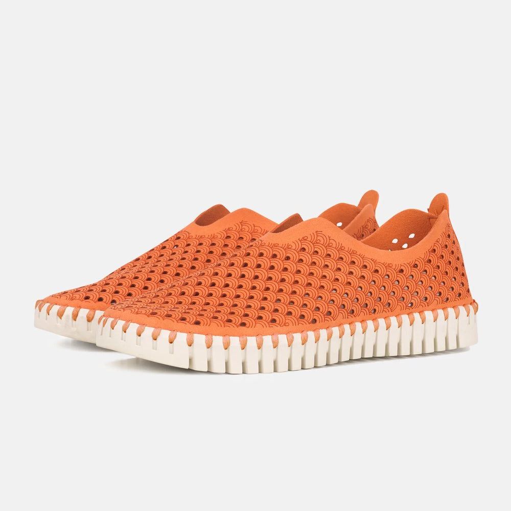 Ilse Jacobsen Tulip Shoes Camelia Coral Slip-On – Nordic Fusion Store